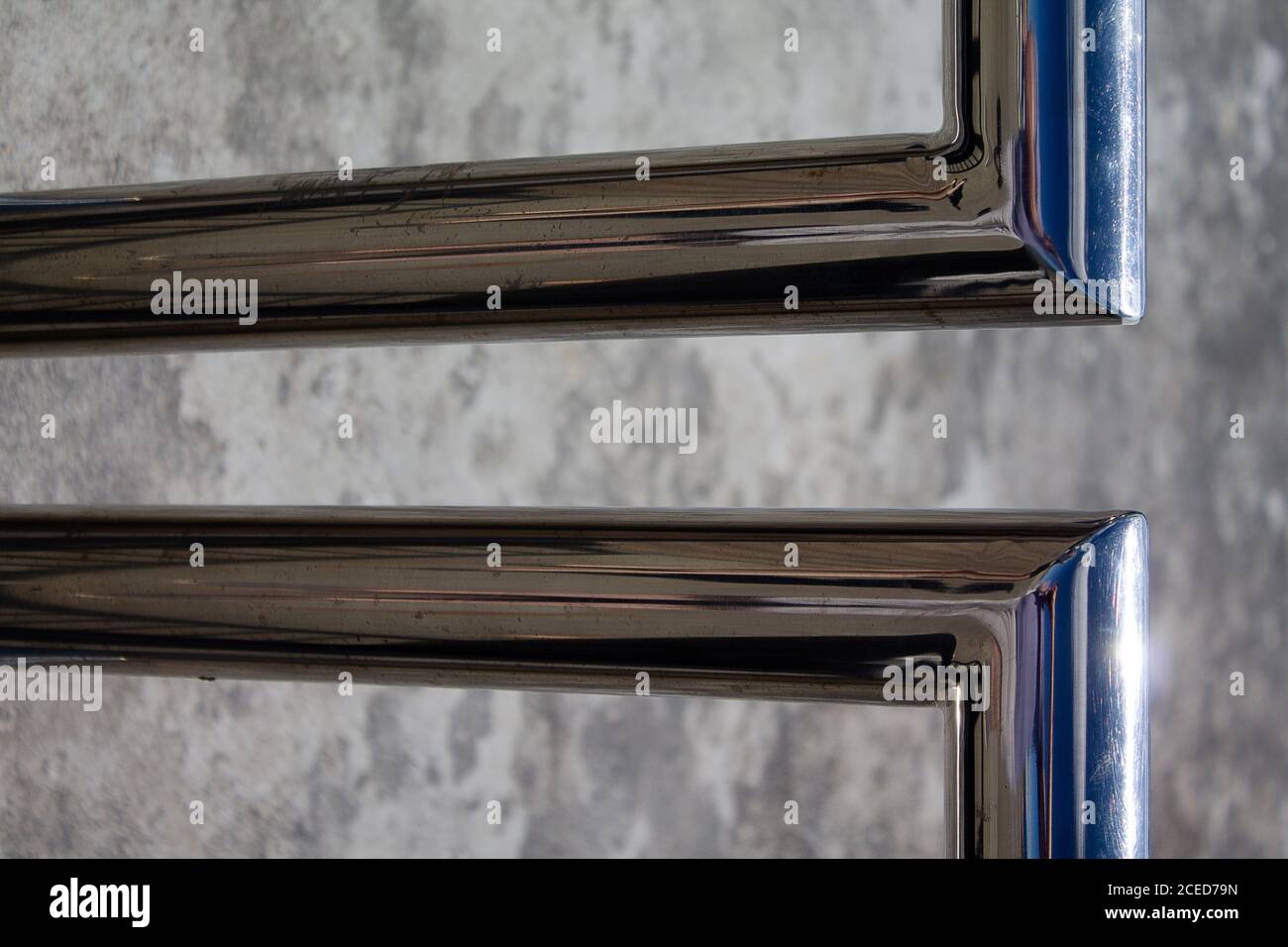 Chrome texture hi-res stock photography and images - Alamy