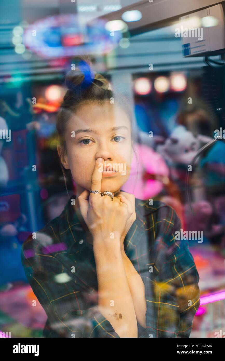 Claw machine hi-res stock photography and images - Alamy