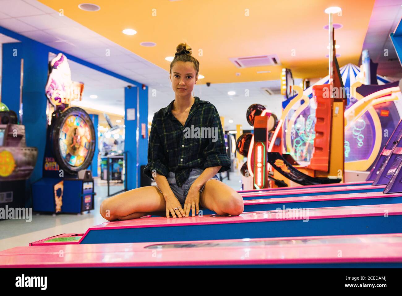 Various arcade machines hi-res stock photography and images - Alamy