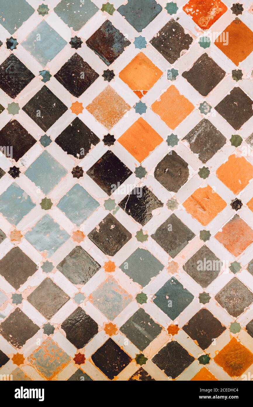 Crumbling surface hi-res stock photography and images - Alamy