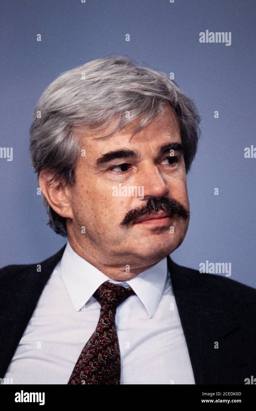 Larry Whitty, General Secretary of the Labour Party at the ir annual ...