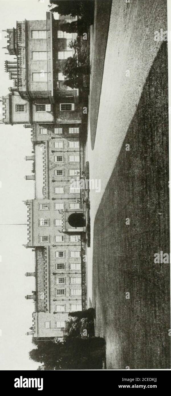 . The royal palaces, historic castles and stately homes of Great ...