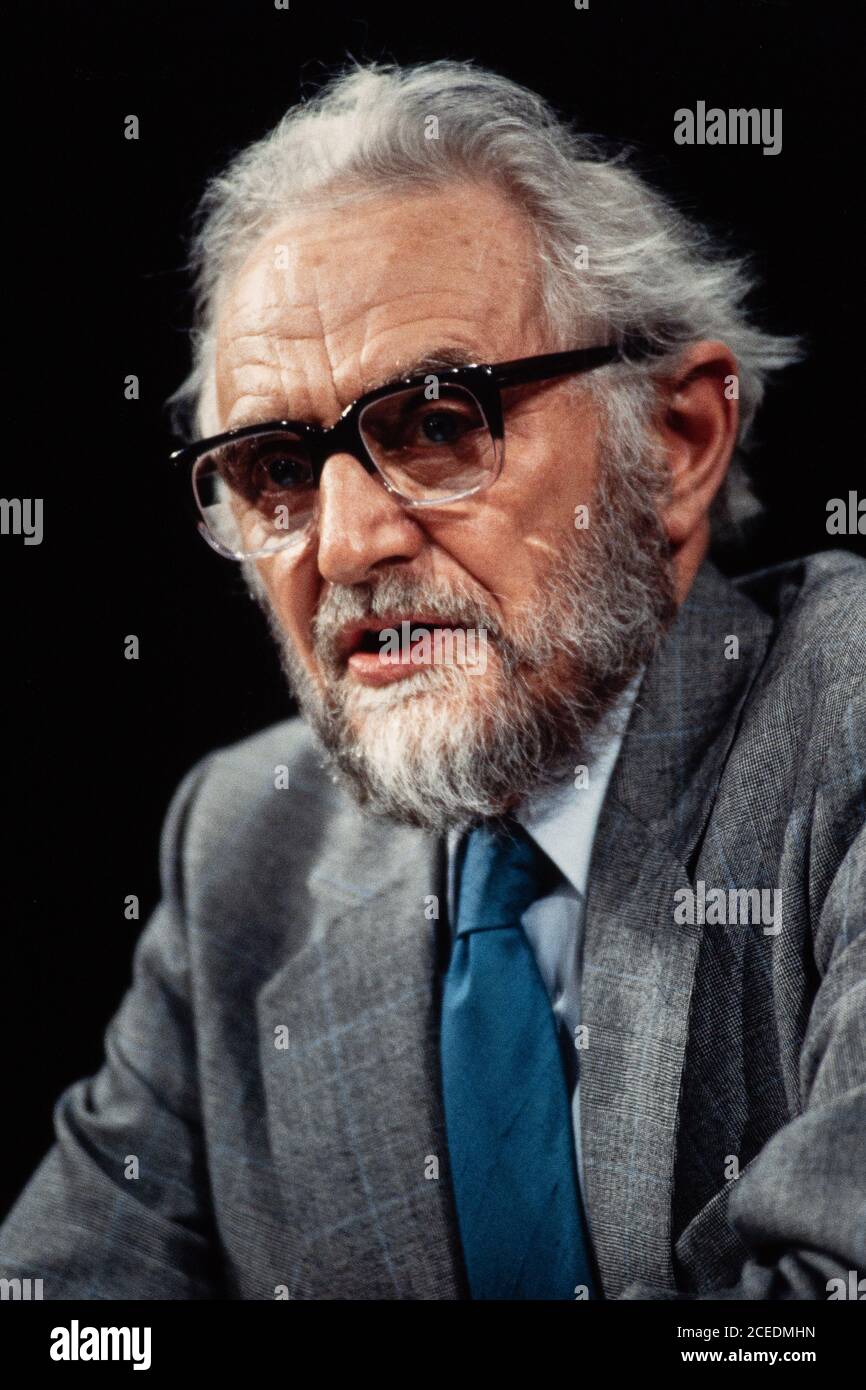 Professor Stanley Wells, Director of the Shakespeare Institute taking ...