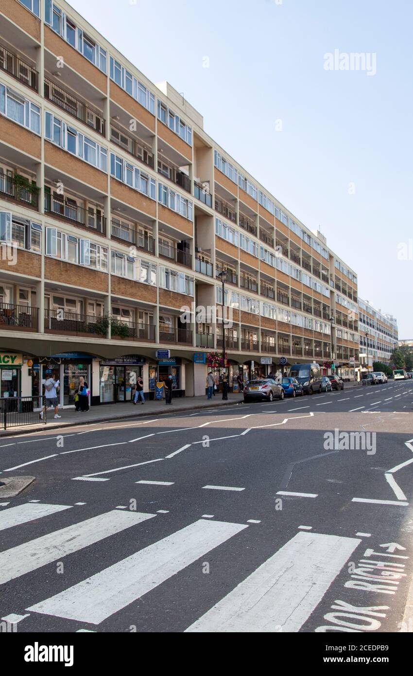 Pioneering mid-twentieth century architecture of Churchill Gardens ...