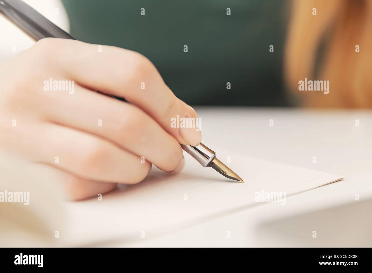 Cursive handwriting paper student hi-res stock photography and images ...