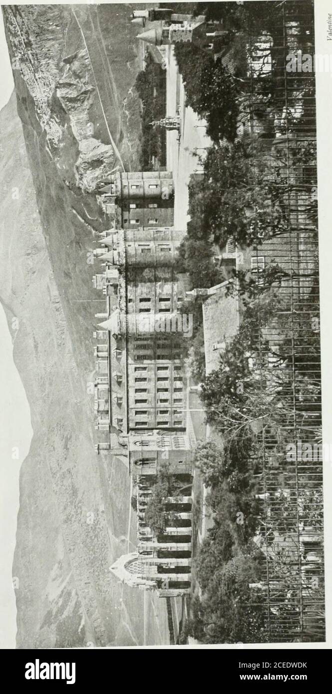 . The royal palaces, historic castles and stately homes of Great ...