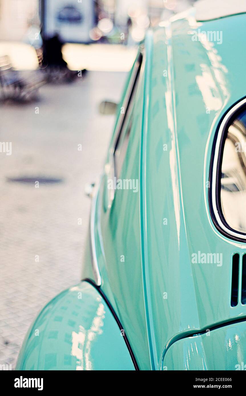 Green vintage car hi-res stock photography and images - Alamy