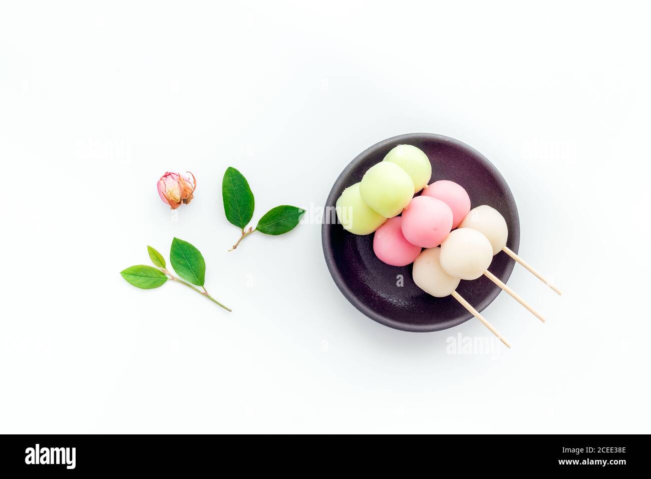 Three colored dango hi-res stock photography and images - Alamy