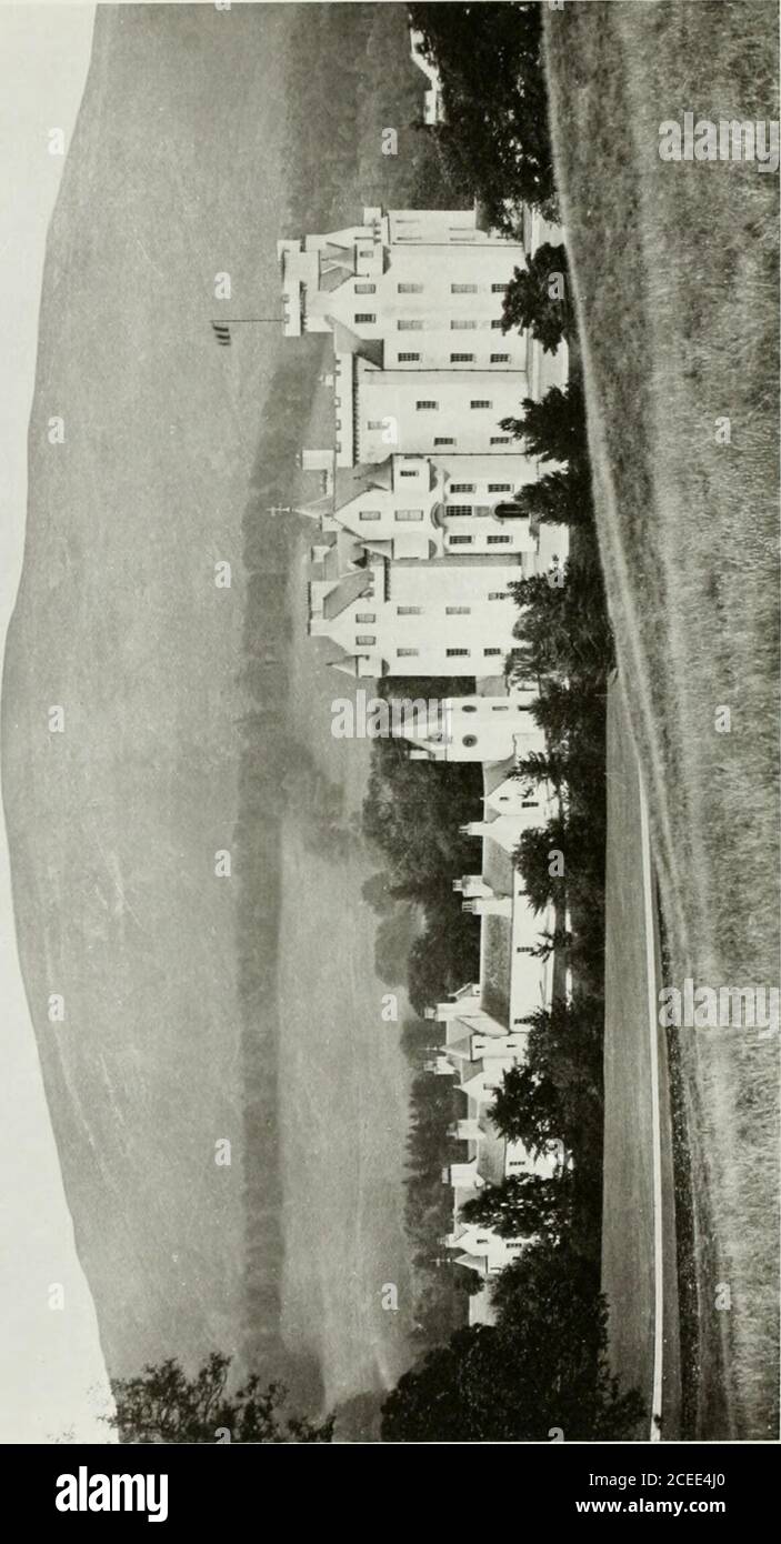. The royal palaces, historic castles and stately homes of Great ...