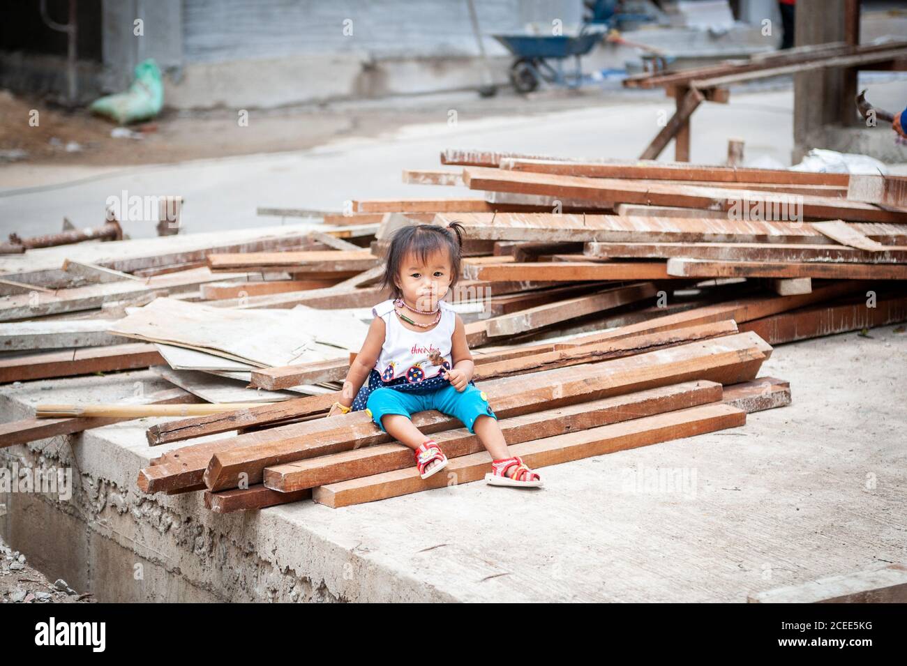 Thailand poverty child poor hi-res stock photography and images - Alamy