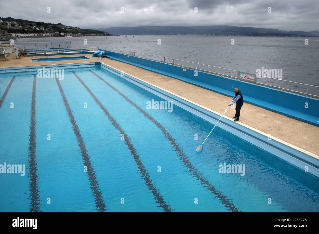 Gourock Swimming Pool High Resolution Stock Photography and Images - Alamy
