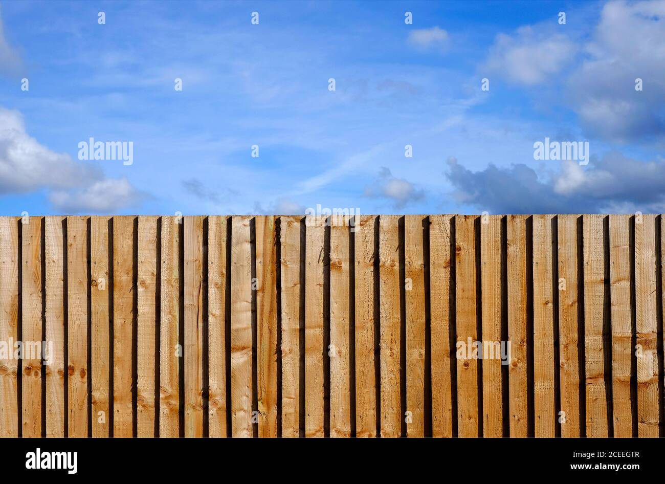 Timber fence hi-res stock photography and images - Alamy