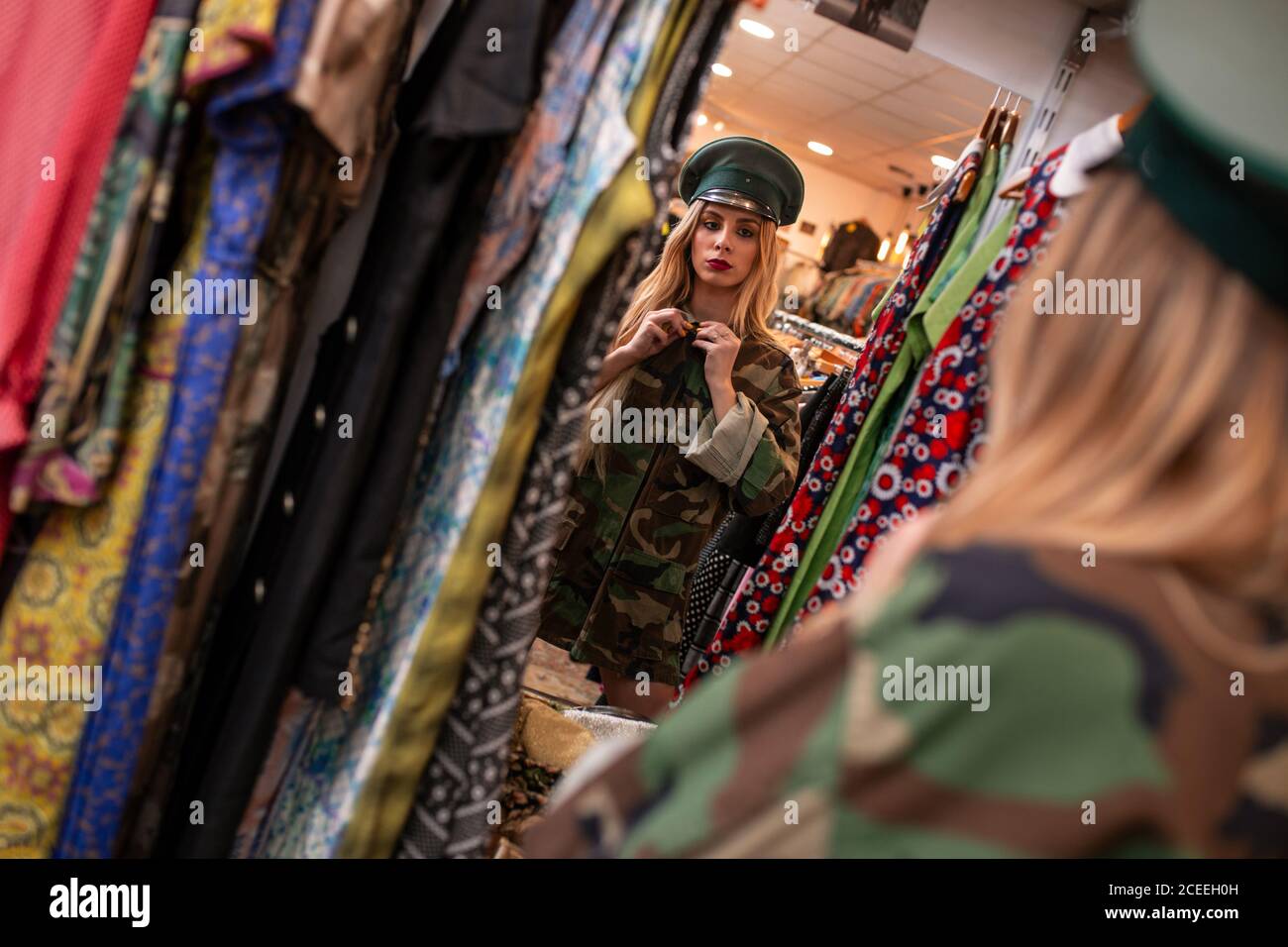 Military clothes hi-res stock photography and images - Alamy