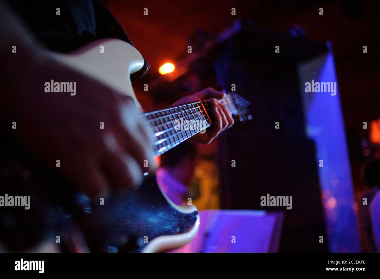 Standing guitar hi-res stock photography and images - Alamy