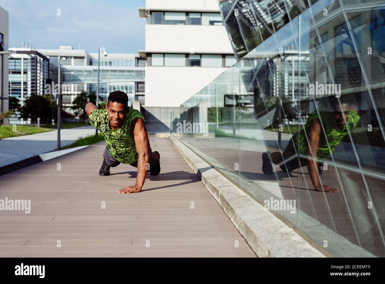 Pushing up hi-res stock photography and images - Alamy