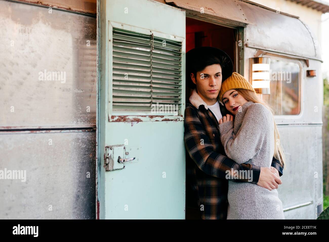 Couple back camper van hi-res stock photography and images - Alamy