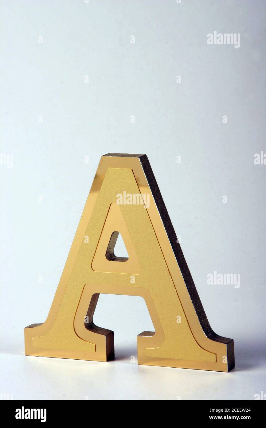 Objects made of aluminum, brass and similar materials for writing names ...
