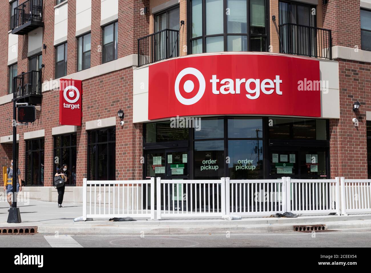 2020 target hi-res stock photography and images - Alamy