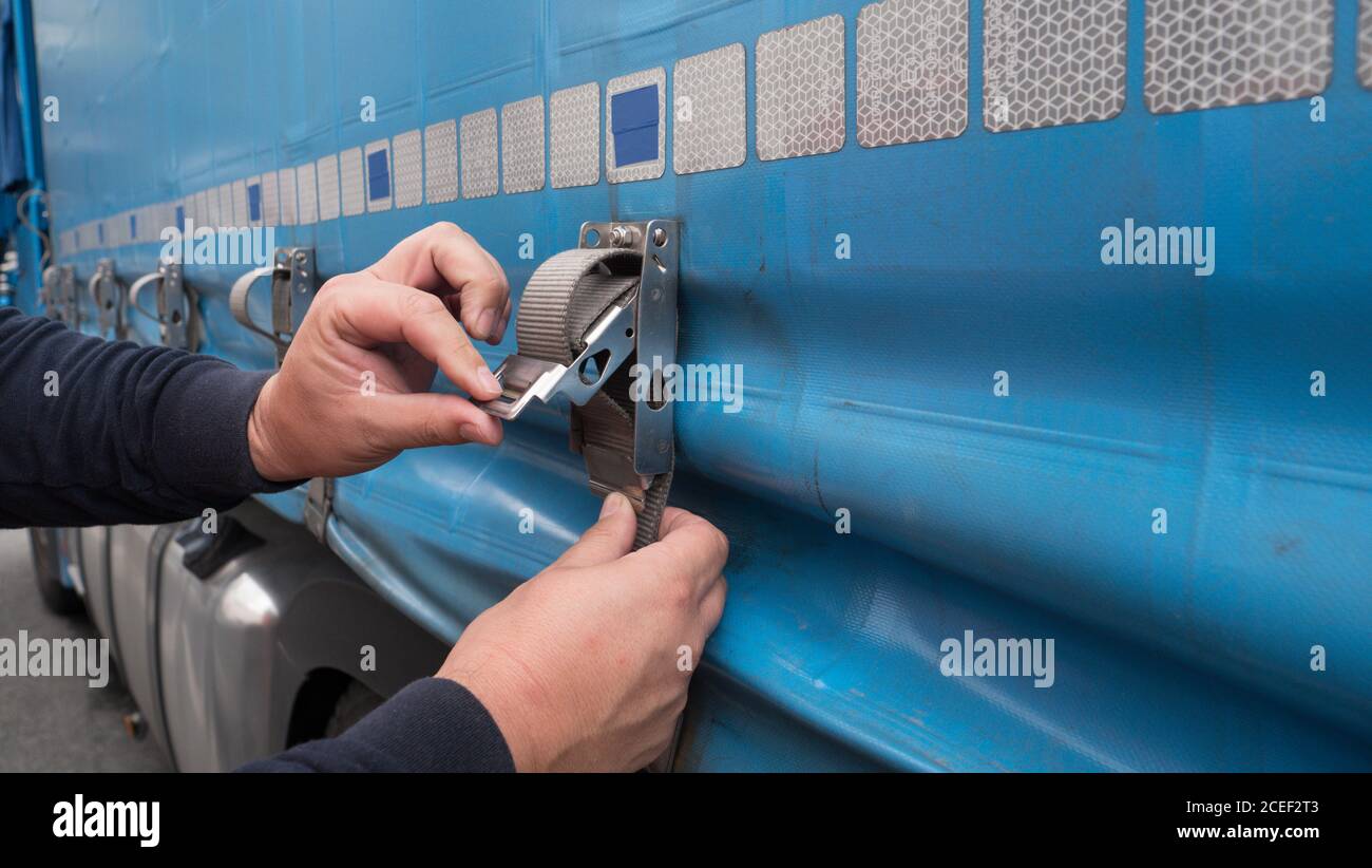 Closing straps hi-res stock photography and images - Alamy