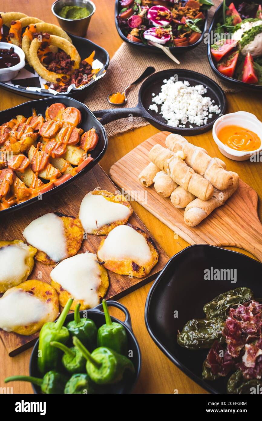Nacho table hi-res stock photography and images - Alamy