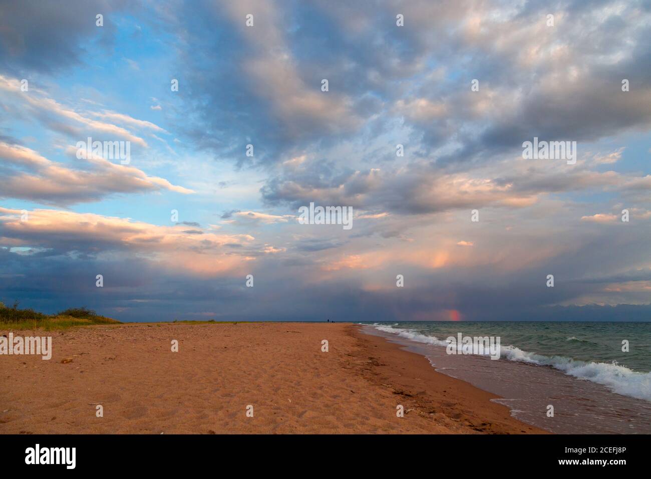 Beautiful ocean sun rays reflection hi-res stock photography and images ...