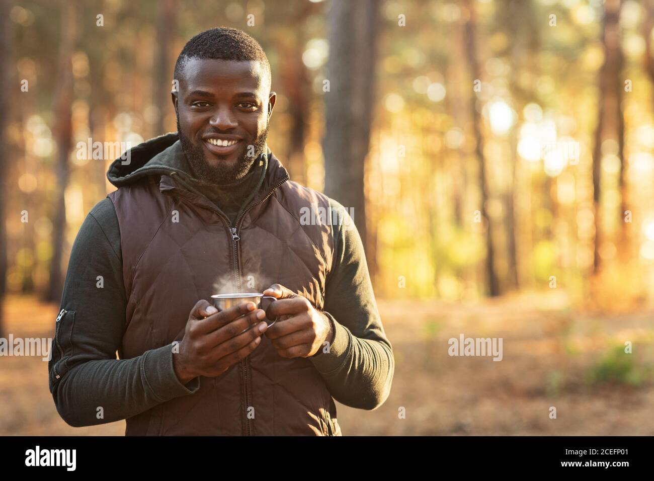 African american tourist posing hi-res stock photography and images - Alamy