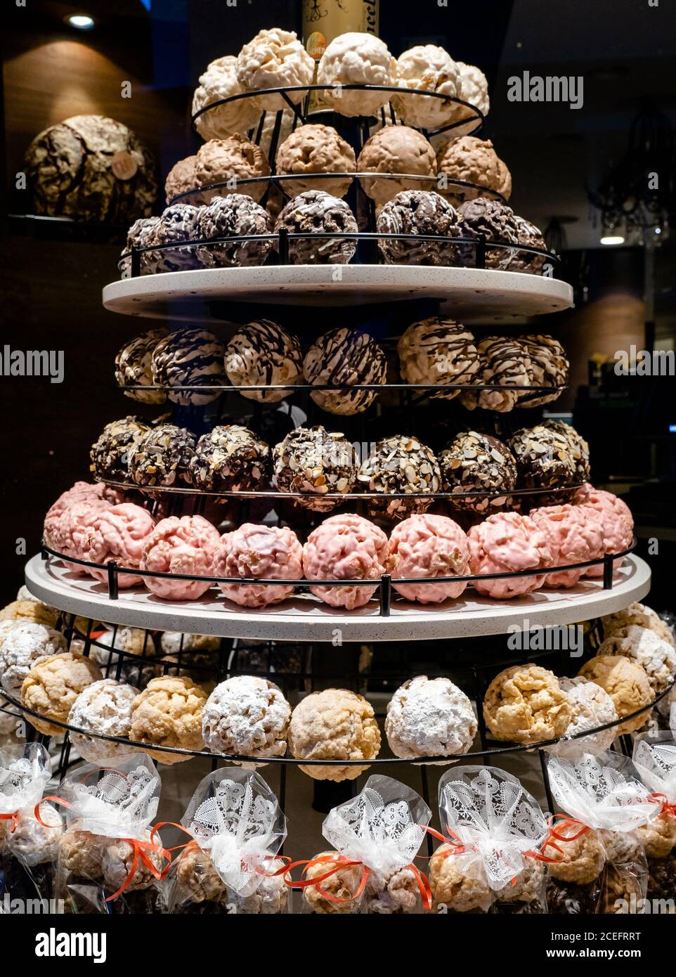 A colorful arrangement of the famous Rothenburger snowball ...