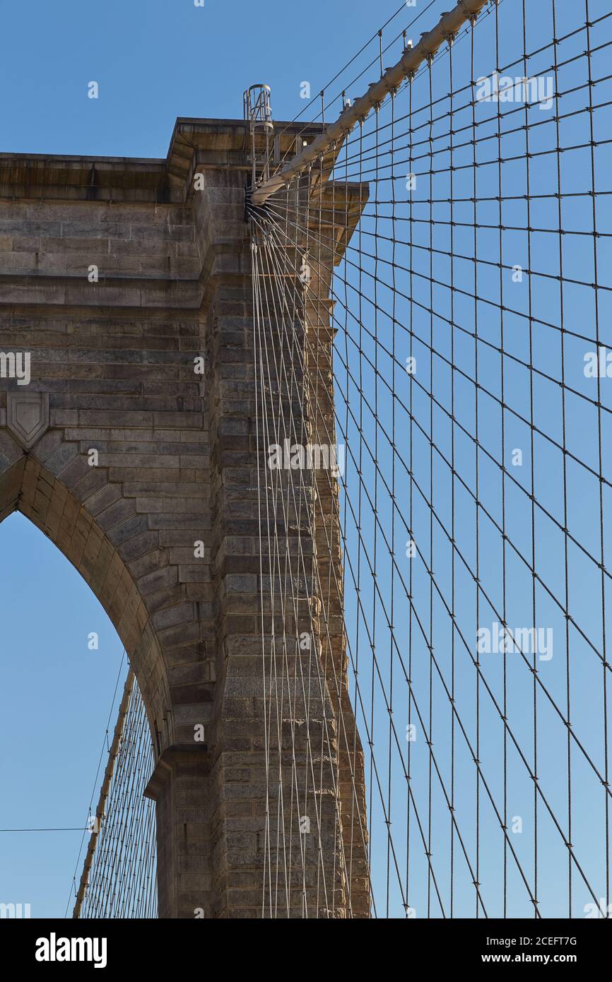 Network arch bridge hi-res stock photography and images - Alamy