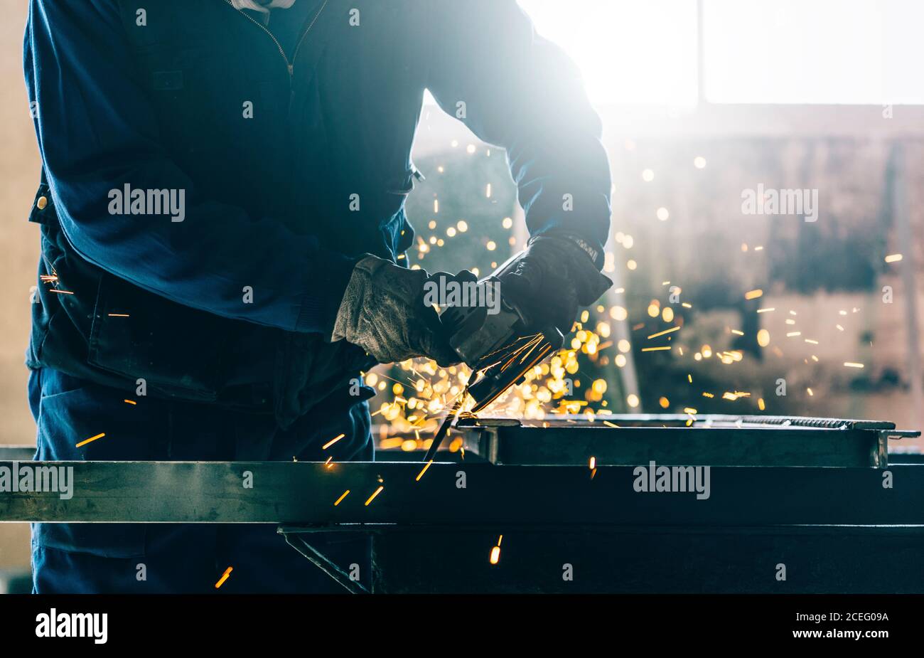 Welding machine man works machine hi-res stock photography and images ...