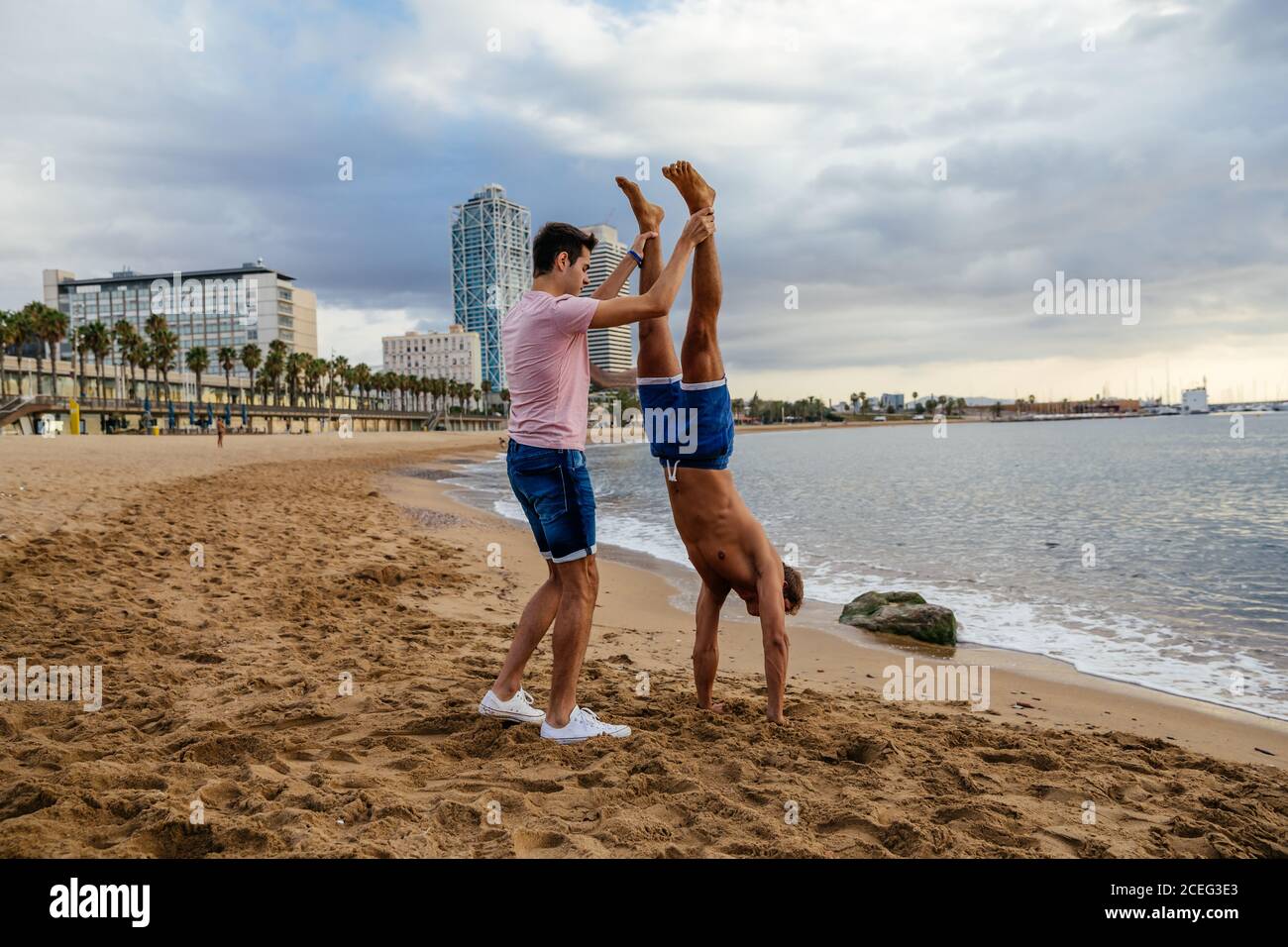 Handstand two hi-res stock photography and images - Alamy