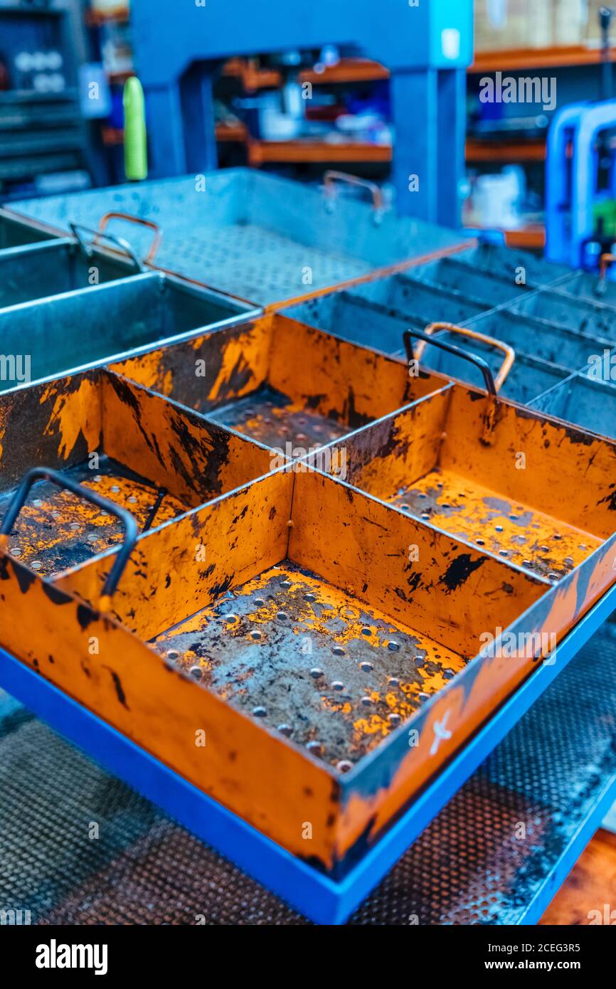 Mechanical workshop hi-res stock photography and images - Alamy