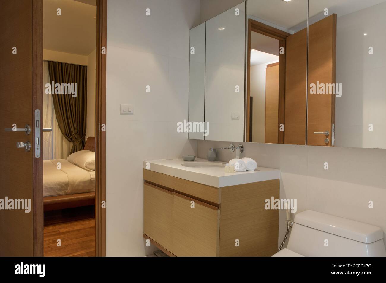 Bath tab hi-res stock photography and images - Alamy
