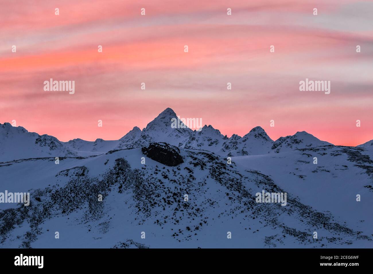 Beautiful natural winter landscape hi-res stock photography and images ...