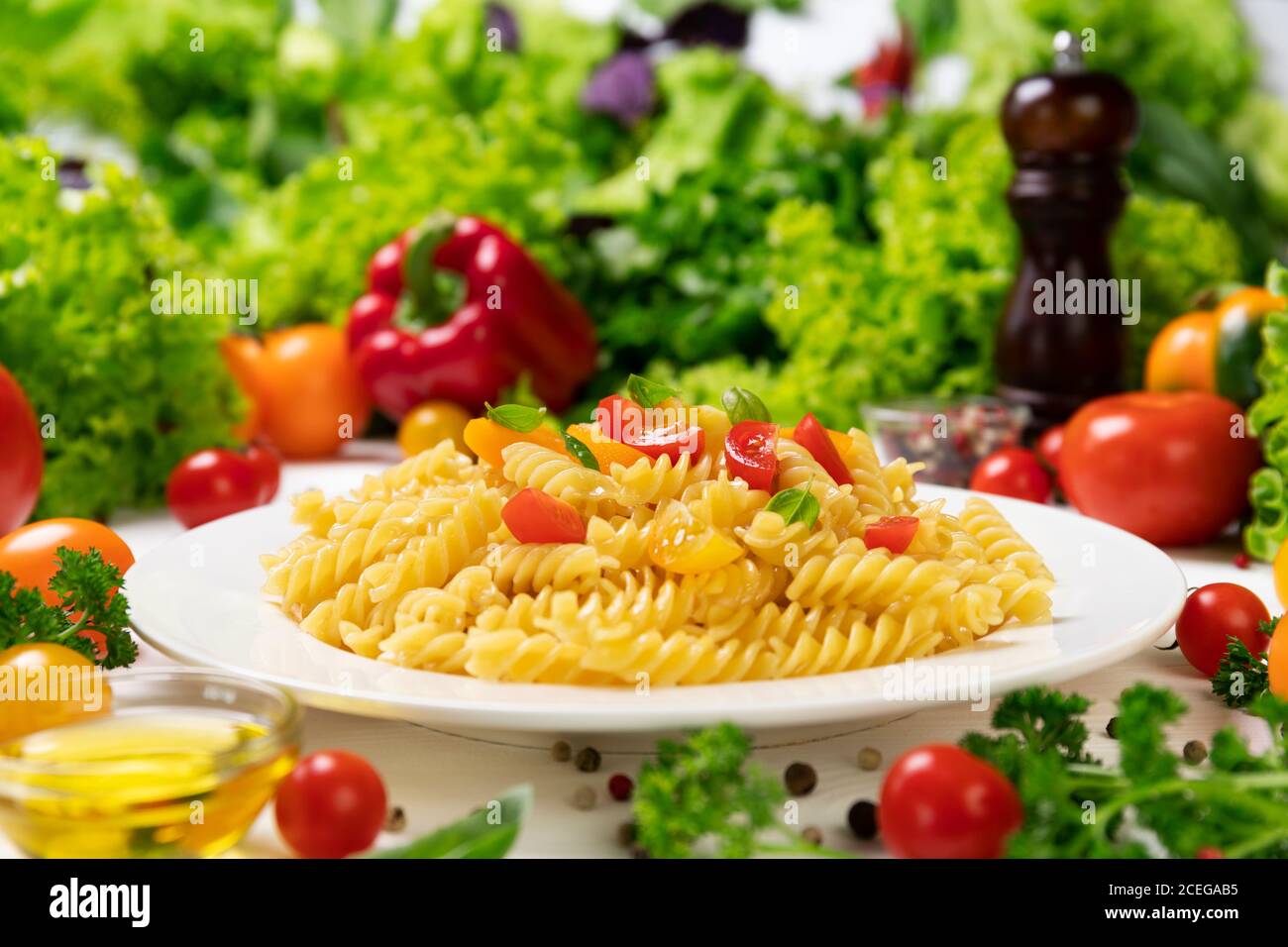 Plate of cooked italian fusilli pasta Stock Photo - Alamy
