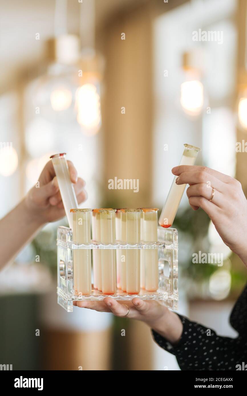 Molecular gastronomy test tube hi-res stock photography and images - Alamy