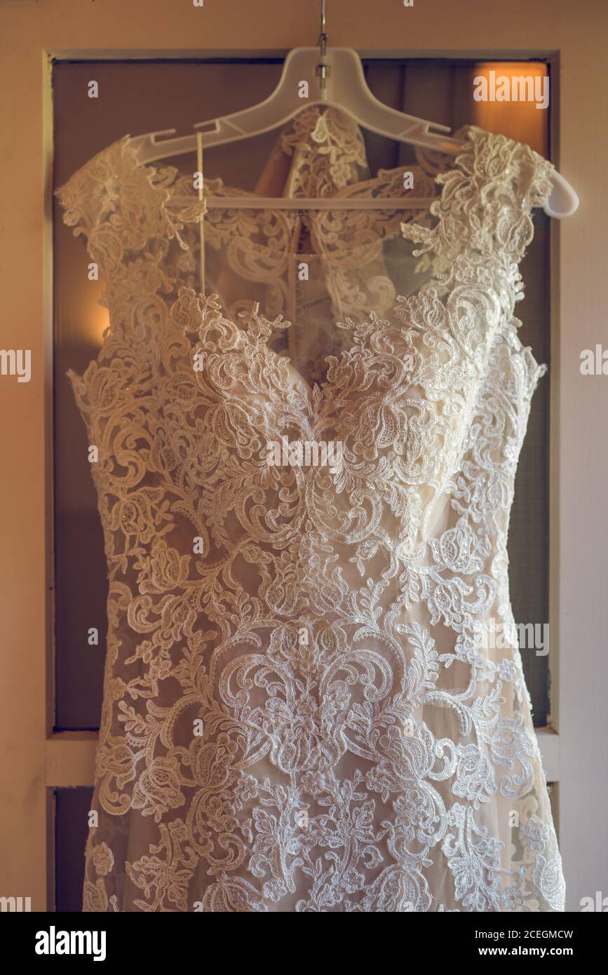 Spectacular wedding dress Stock Photo - Alamy