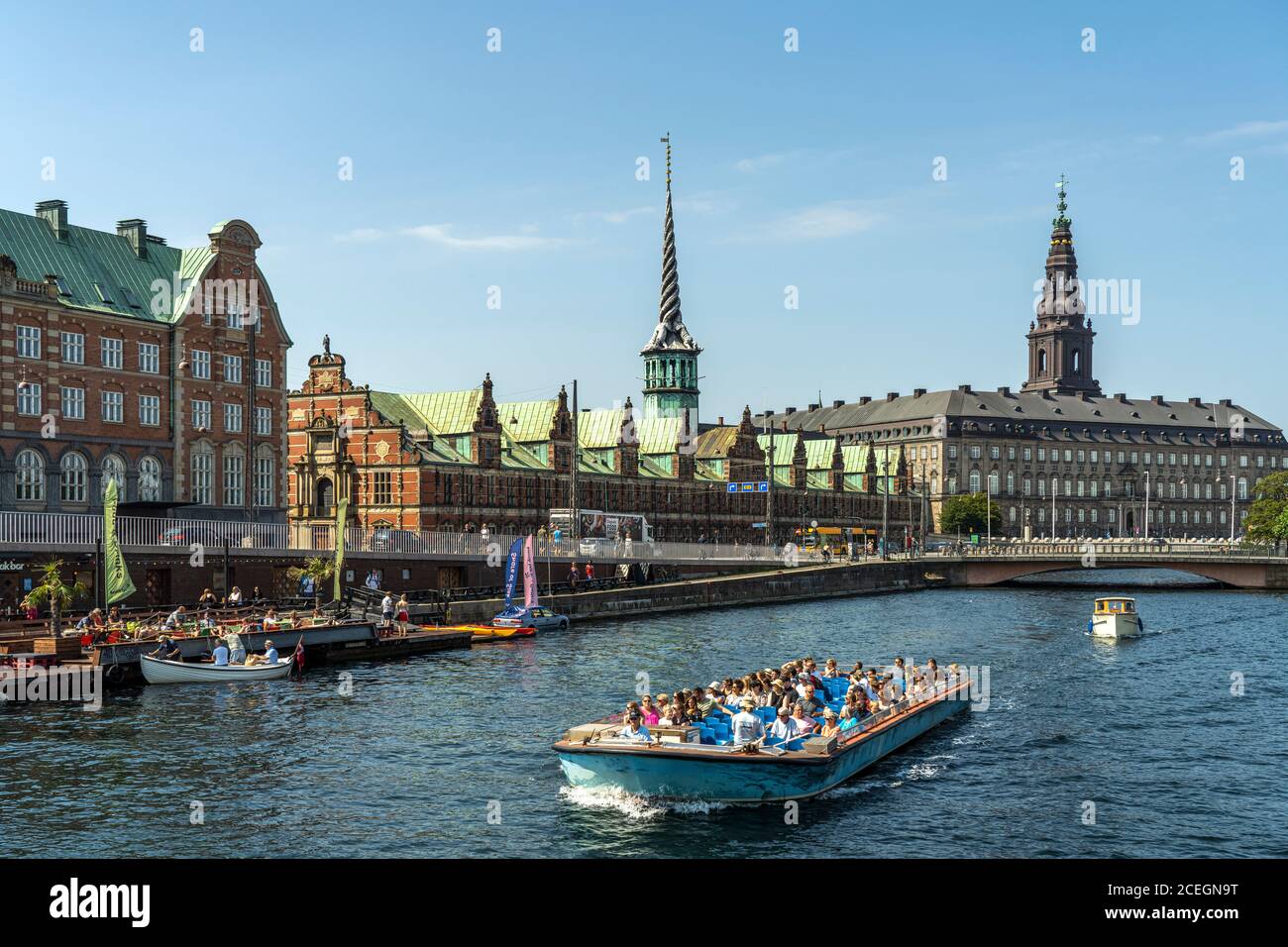 Ausflugsboot kopenhagen hi-res stock photography and images - Alamy