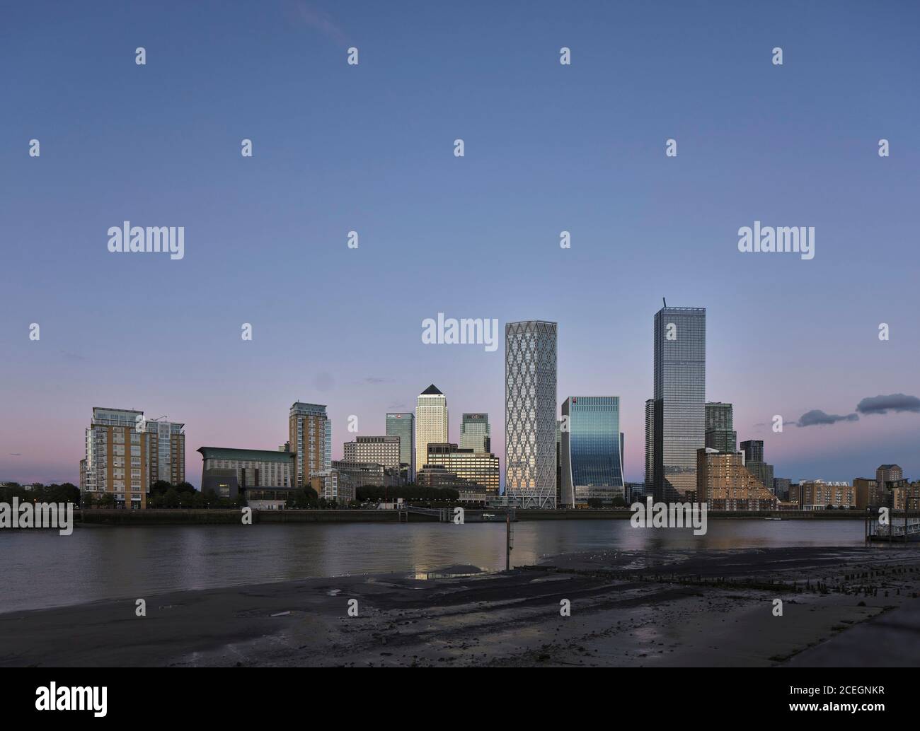 Low tide Thames and Canary Wharf skyline. Newfoundland Tower, London ...