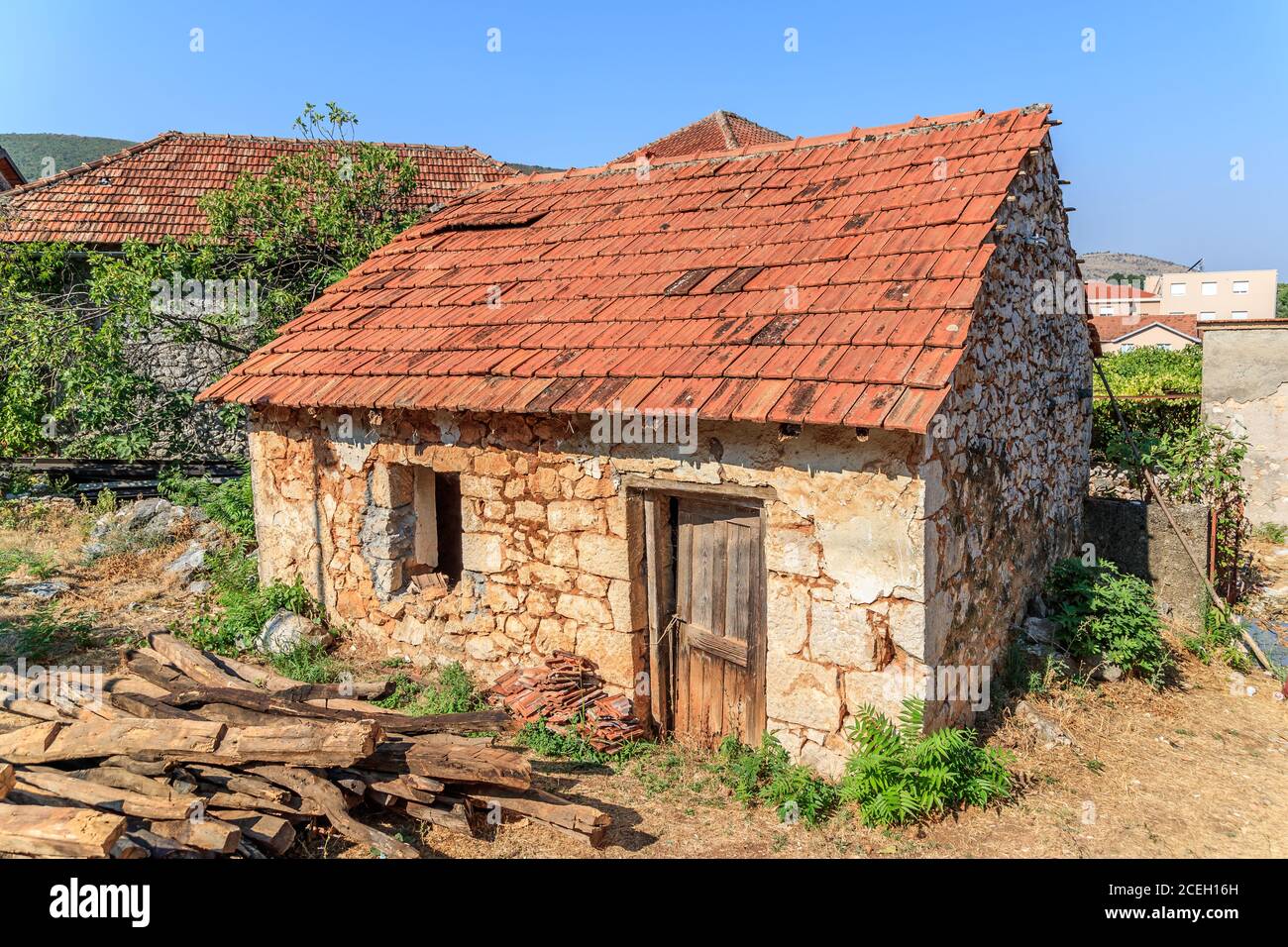 Traditional bosnian house bosnia herzegovina hi-res stock photography ...