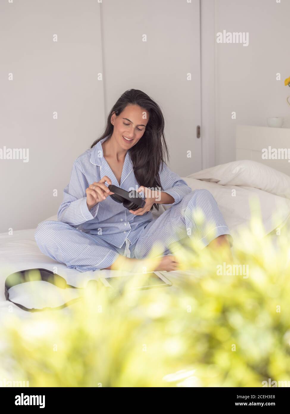 Cozy light hi-res stock photography and images - Alamy