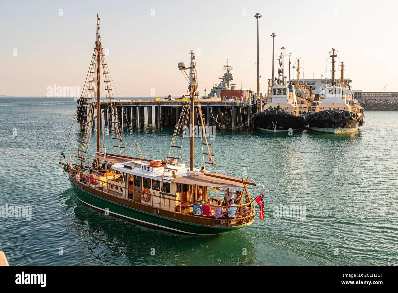 Darwin Waterfront Harbour Stock Photo - Alamy