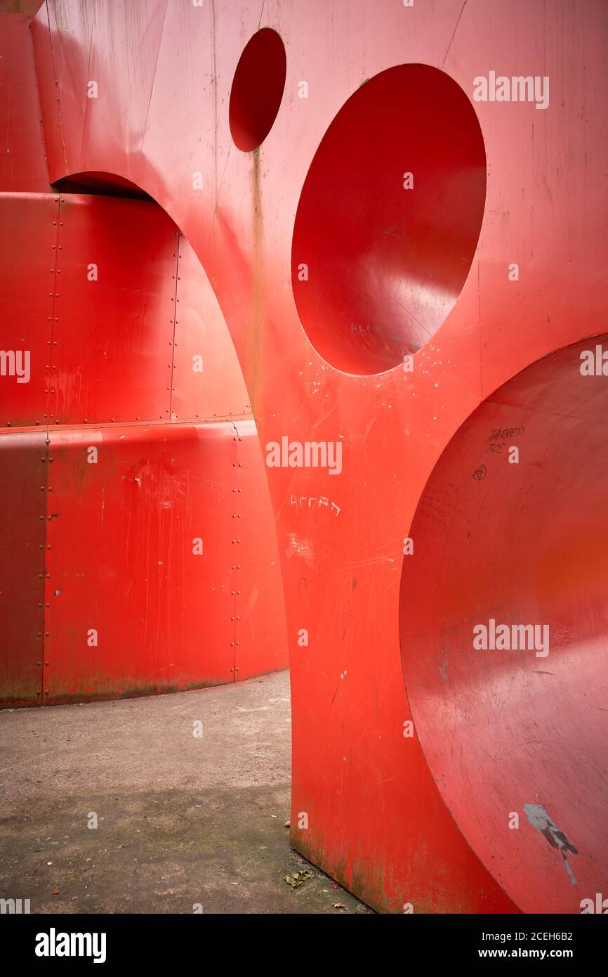 Unity by Andy Hazell, a large sculpture outside Pontyprydd in South ...