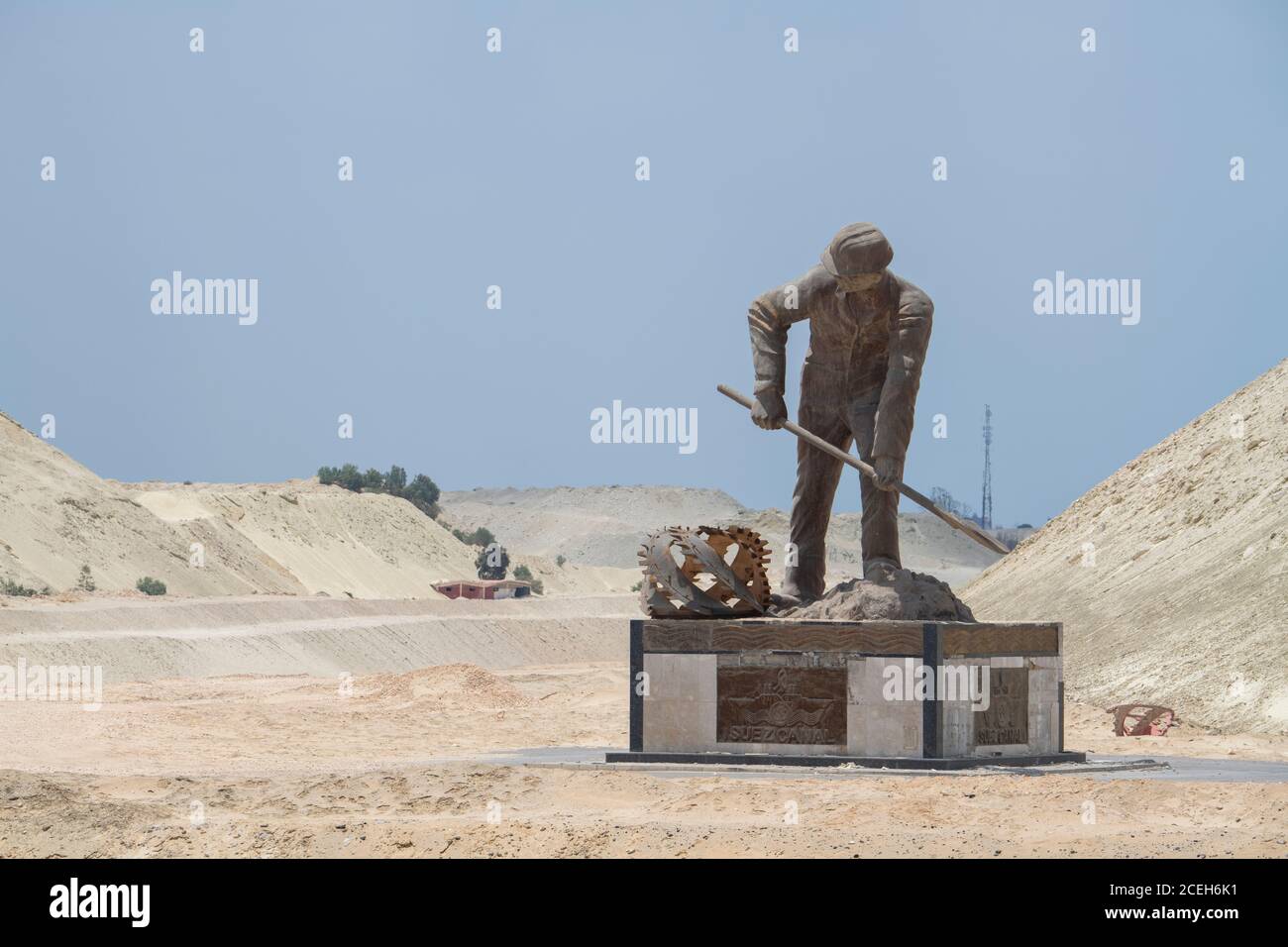 Suez Canal Defence Monument At Ismailia Egypt Editorial