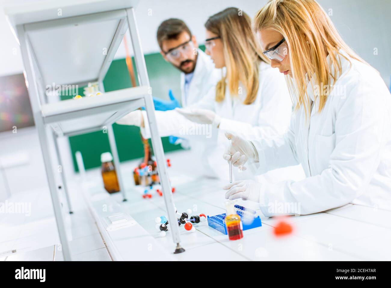 Data science in medicine hi-res stock photography and images - Alamy