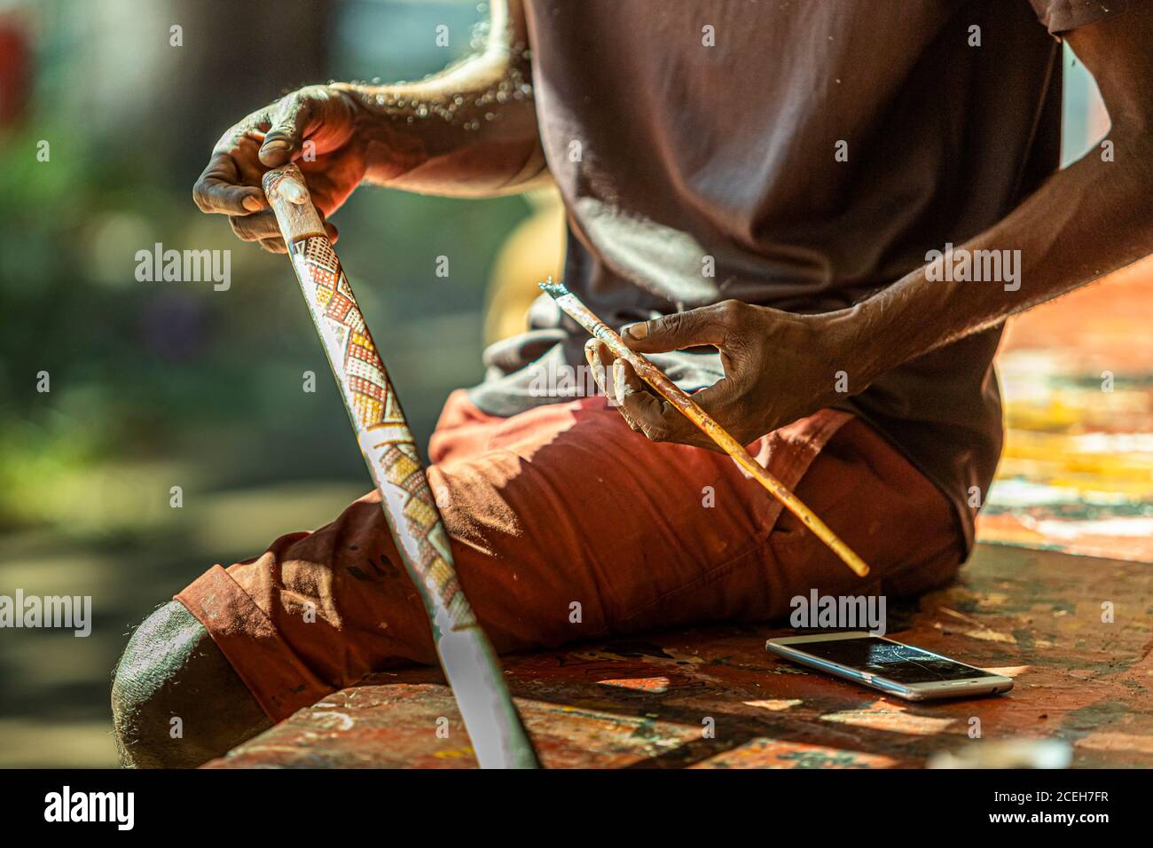 Aborigine Artists in Gunbalanya Stock Photo - Alamy