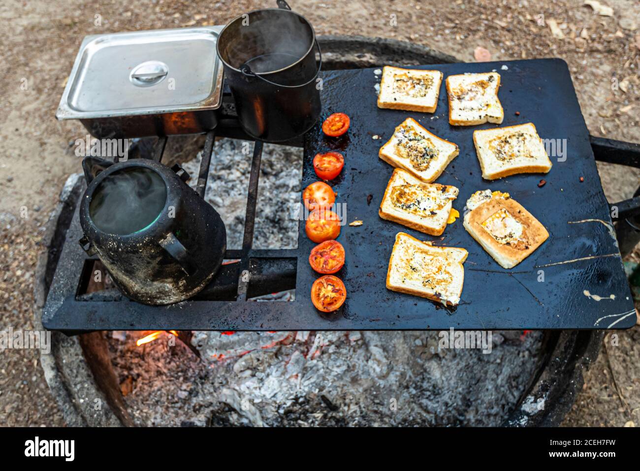 Overnight camp in the outback and Cooked Breakfast with fried eggs ...