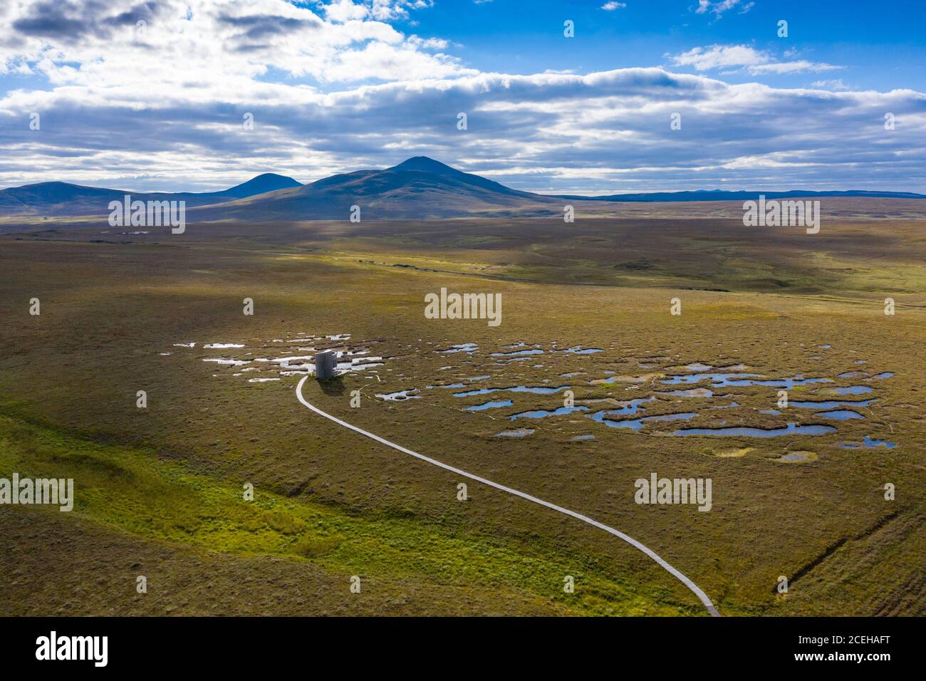 Forsinard flow lookout tower hi-res stock photography and images - Alamy