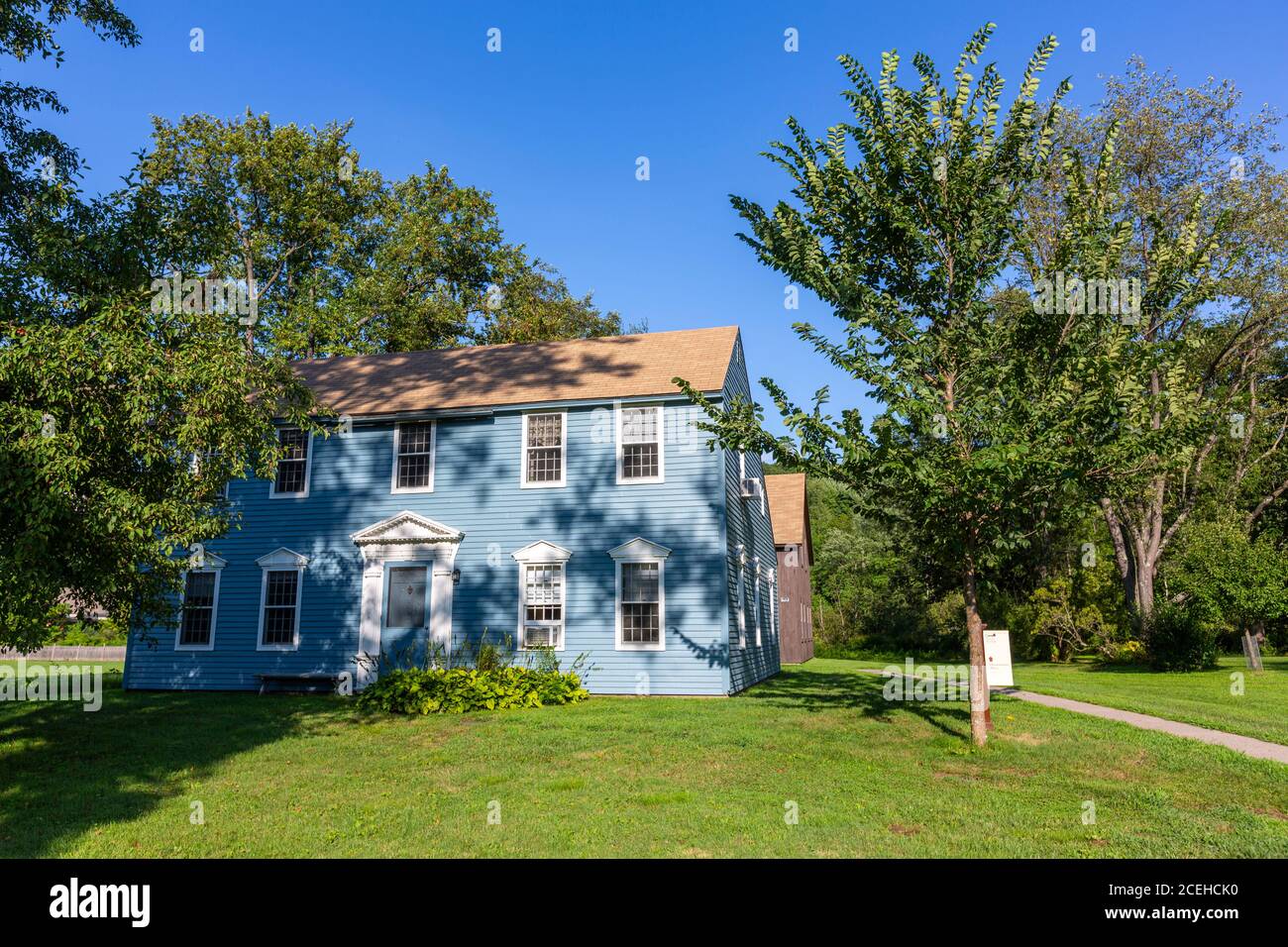 Deerfield massachusetts historic deerfield old hi-res stock photography ...