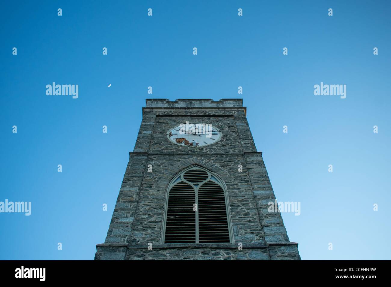 Cobblestone architecture hi-res stock photography and images - Alamy