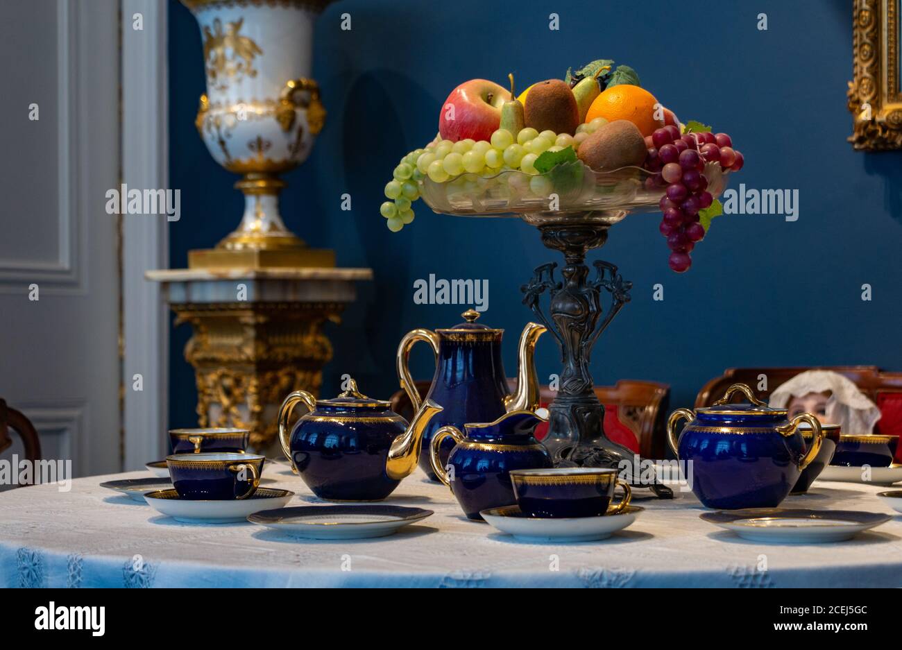A picture of a tea table inside the Catherine Palace Stock Photo - Alamy
